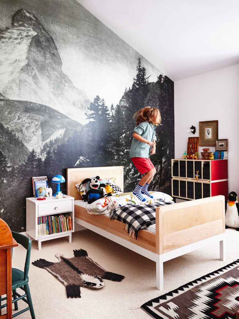 Fun Wallpaper for Boysrooms - by Kids Interiors
