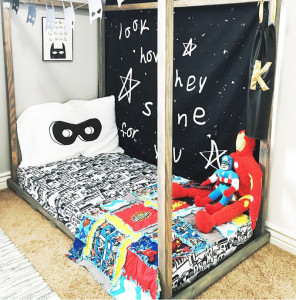 Superhero theme, décor and details for a kid's room