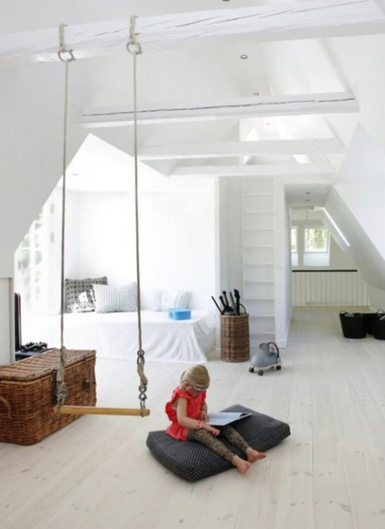 Swinging and Rocking in a Kids Room - by Kids Interiors