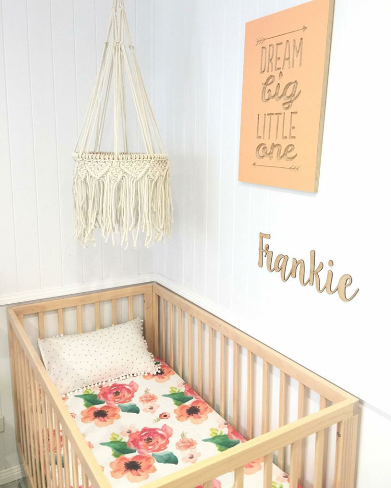 Macramé in Kids Interiors - wallhangings, mobiles, swings..